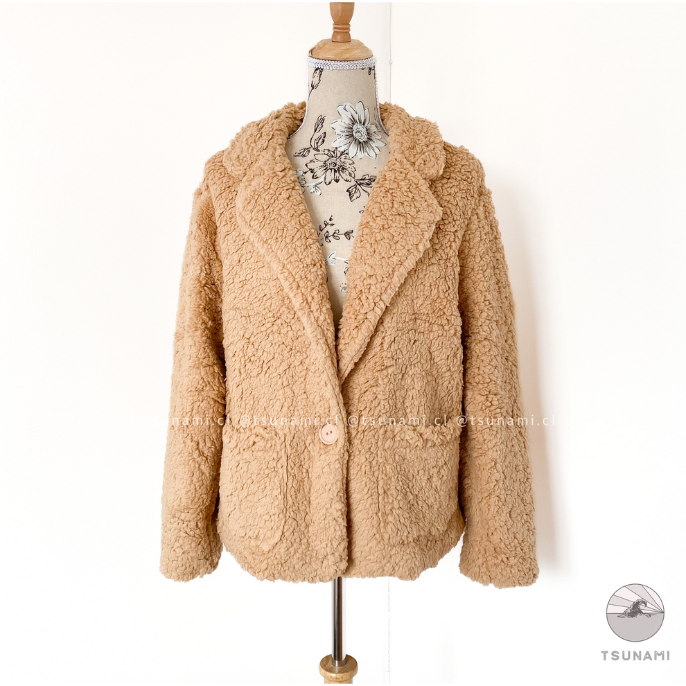 Blazer teddy con botón – Tsunami Tendencia